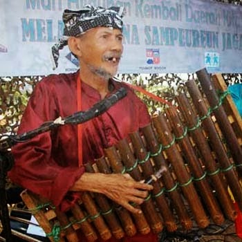 Traditional musical instruments of West Java - Music Of Indonesia