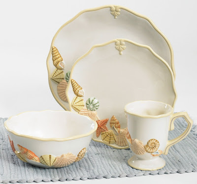Life Styles Book: Beach Themed Dish Sets