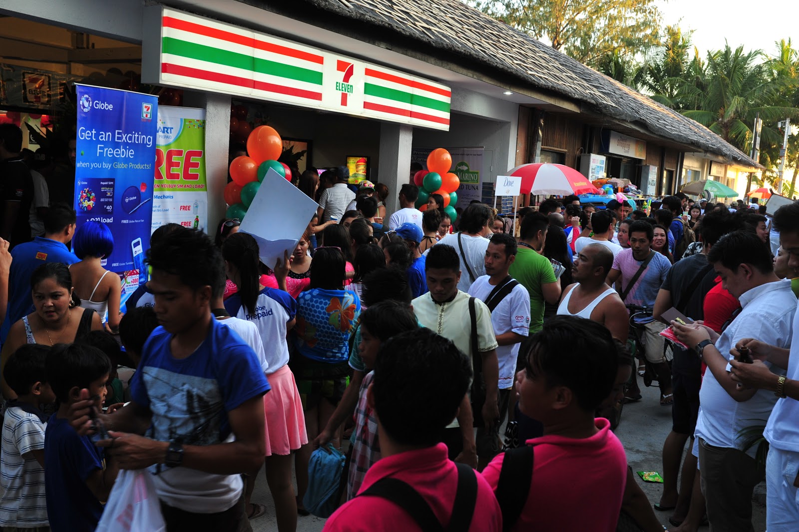 7-Eleven opens first store in Boracay | Enjoying Wonderful World