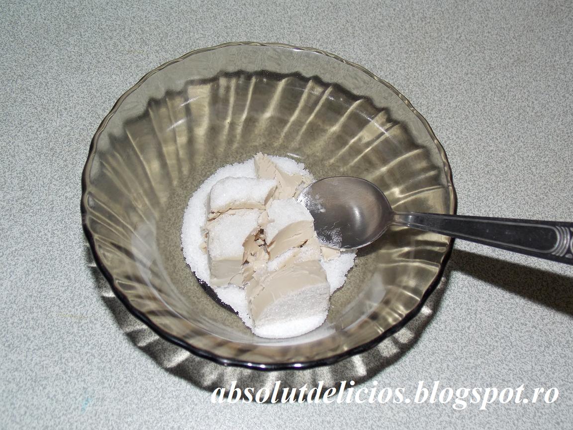 Absolut Delicios: FOCACCIA CU MASLINE