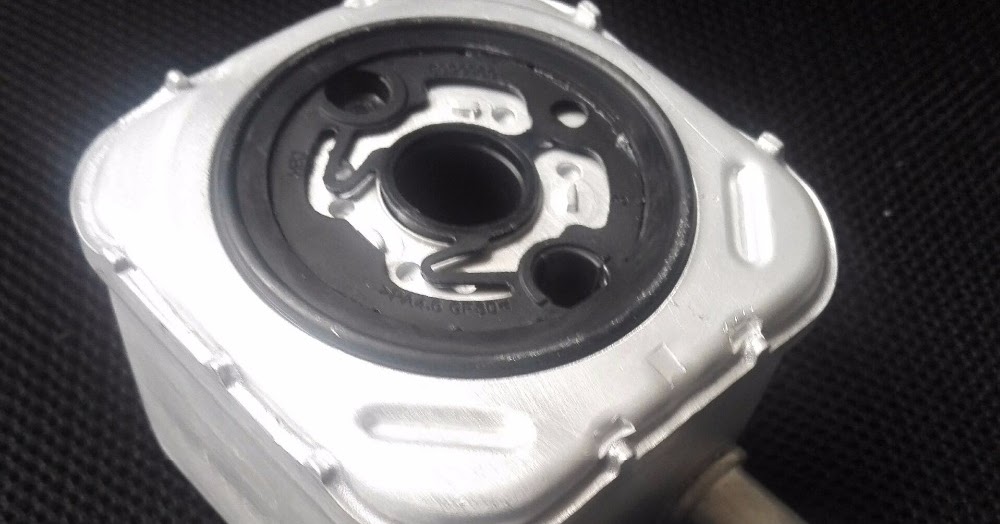 Typu-autopart: VW Golf R32 2004 Passat 2000-08 Engine Oil Cooler ...