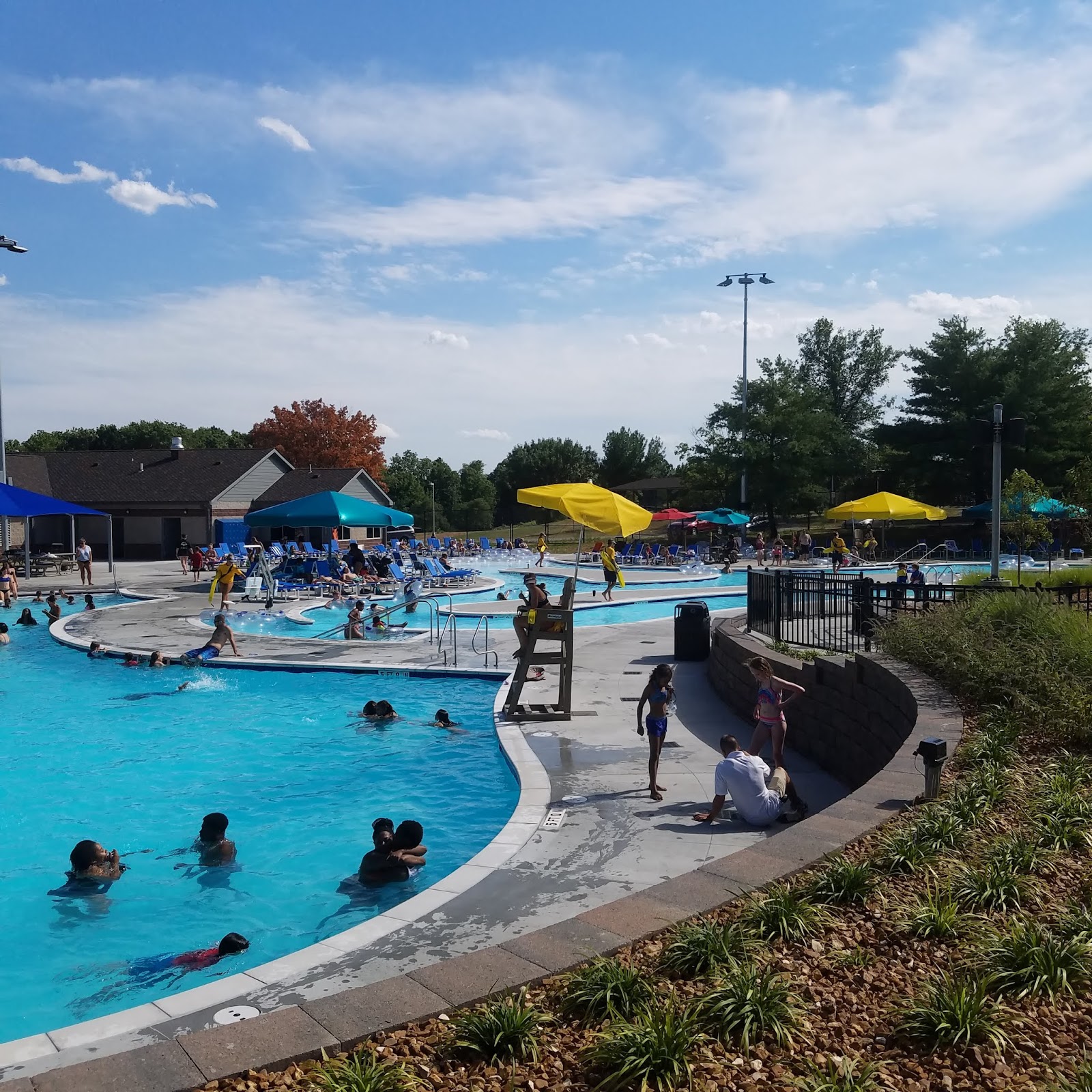 Play St. Louis: Wapelhorst Aquatic Facility, St. Charles