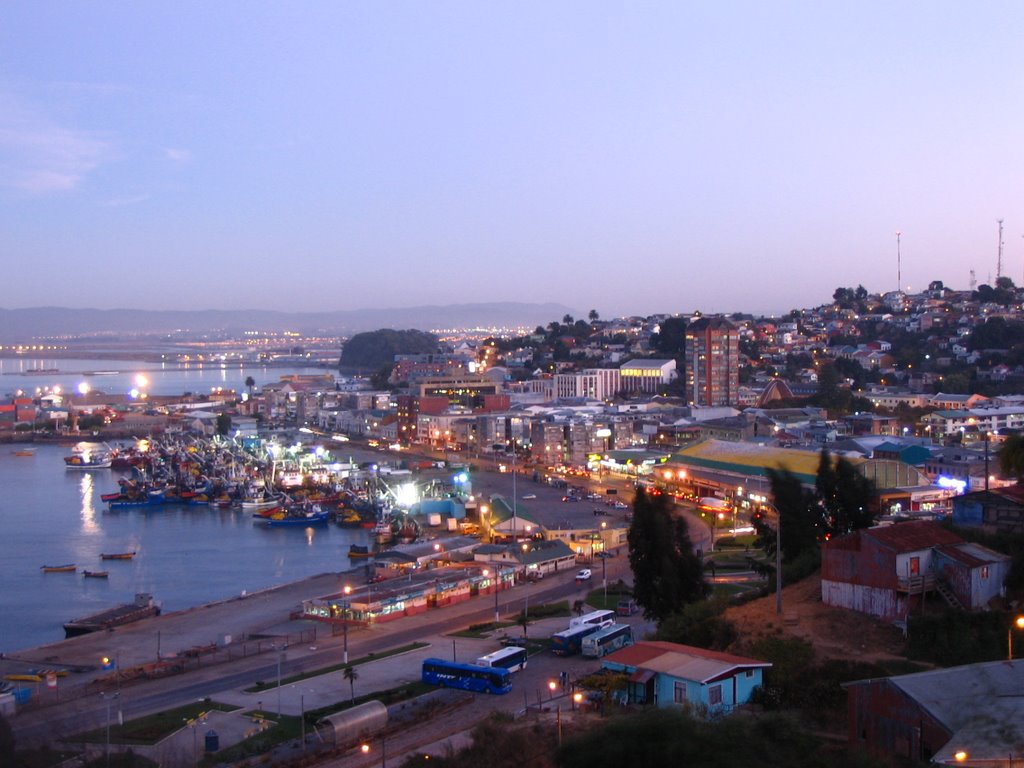 .: PICADA: ¿Dónde comer "y tomar como rey" en el Puerto de Talcahuano?