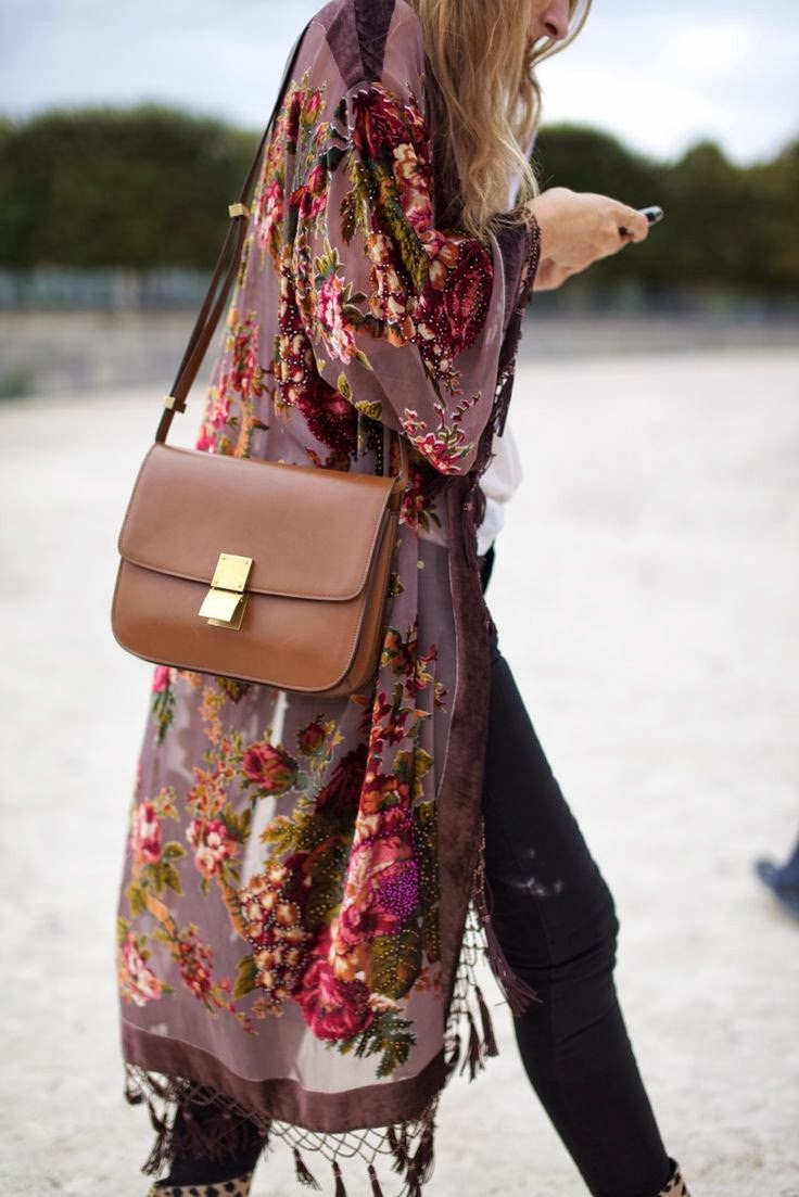3 For Fabulous Fashion: The 'Small bag' trend!