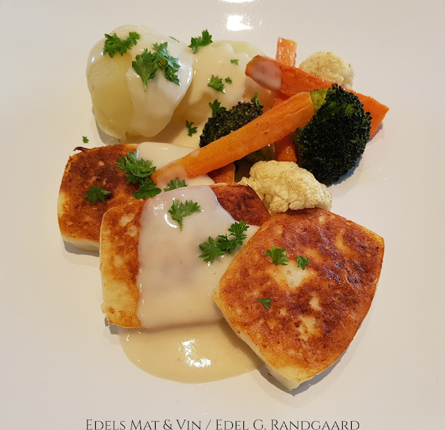 Edels Mat : Fiskepudding med hvitvinsaus og blomkål