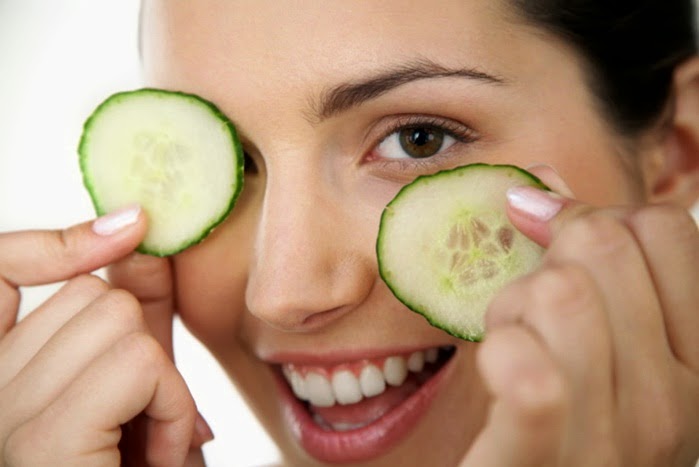 Mata Sembab dan Bengkak Setelah Menangis? Atasi Dengan cara ini ...