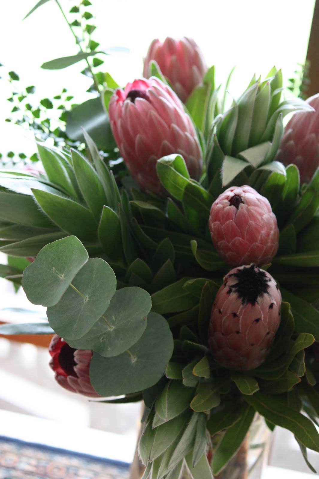 Tips for Longer Vase Life (2024)