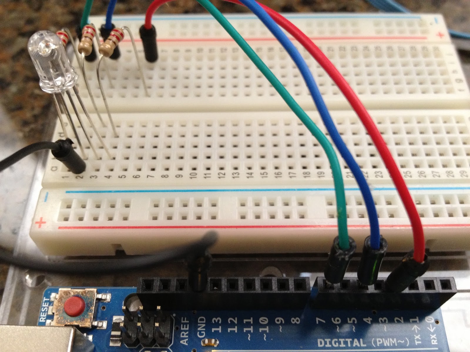 Serial communication with Arduino – byteofaloha