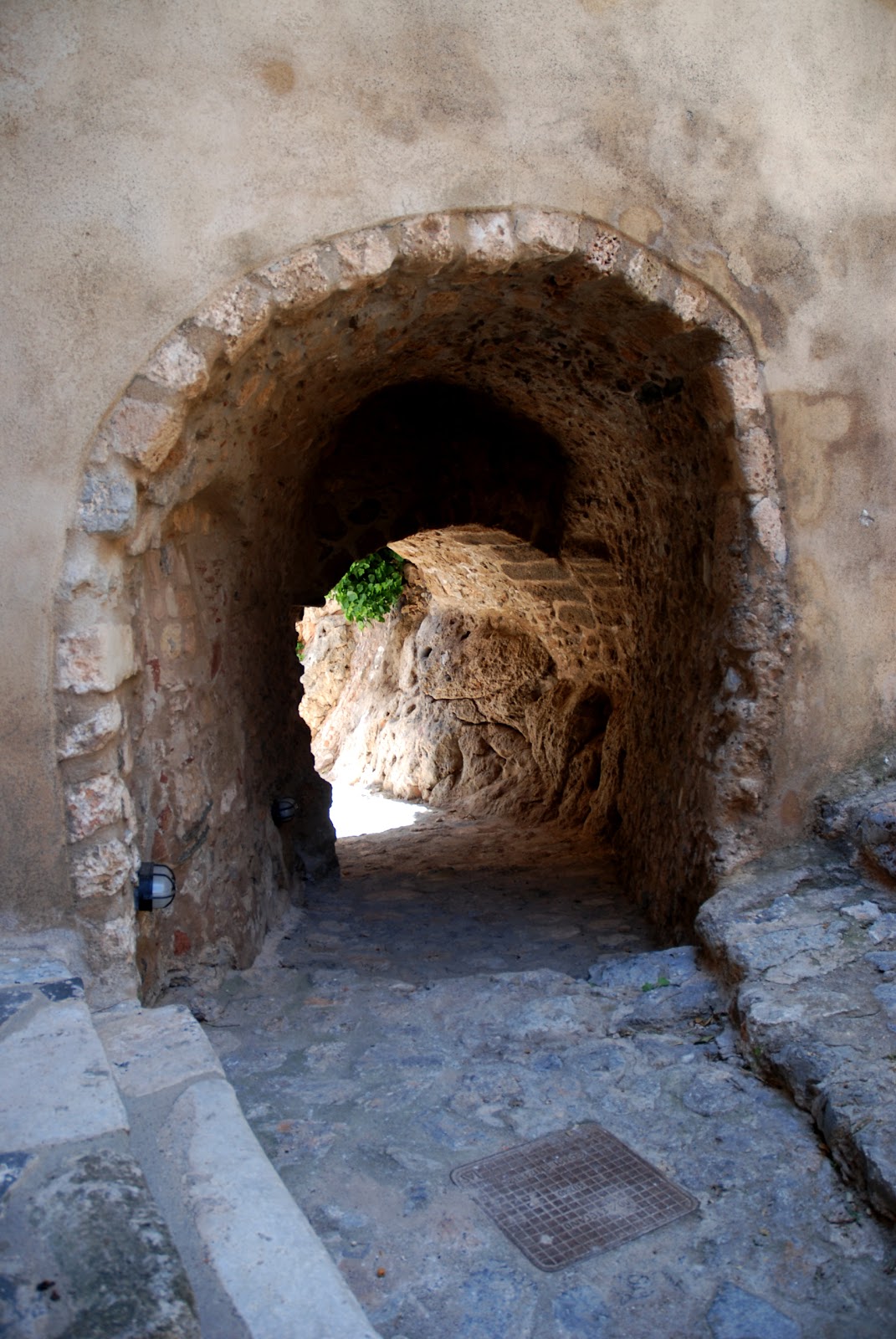 SPARTA - ARCHITECTURE: ΦΩΤΟΓΡΑΦΙΕΣ ΑΠΟ ΤΟ ΚΑΣΤΡΟ ΜΟΝΕΜΒΑΣΙΑΣ