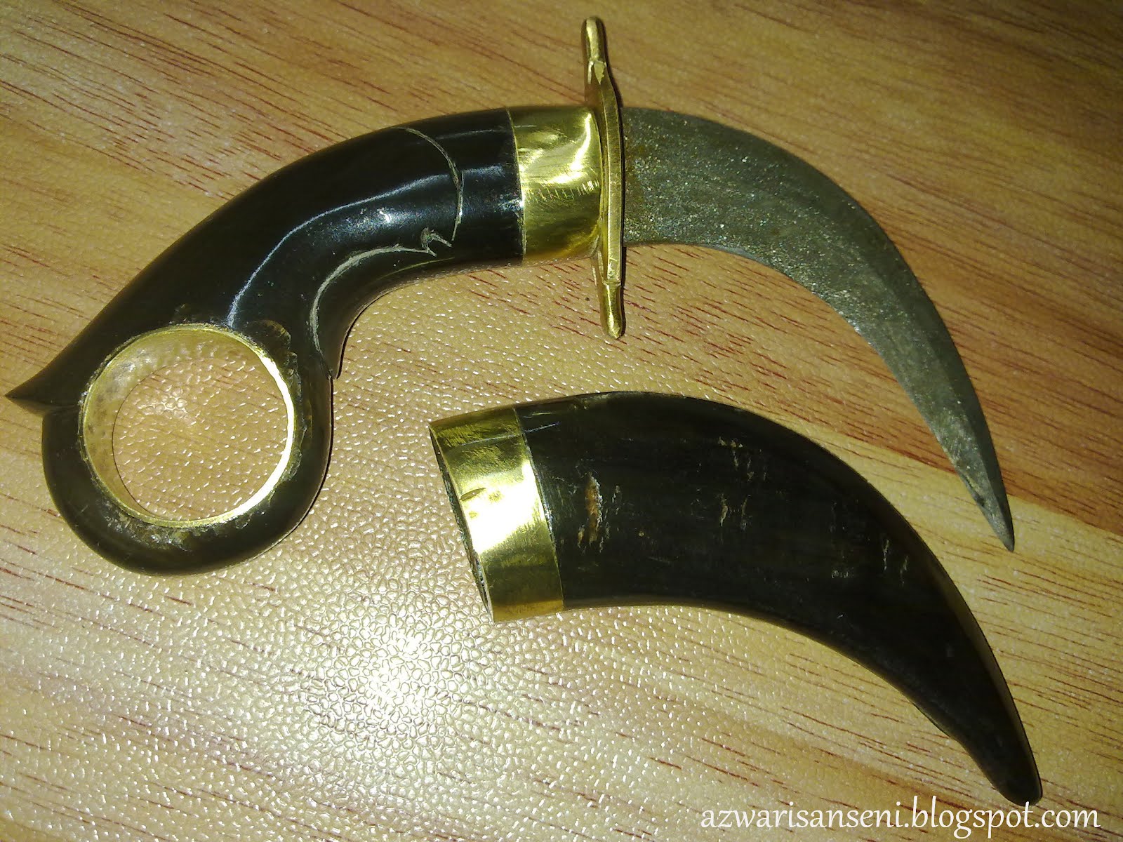 Seni Senjata Melayu: Kerambit Rm150 (Sold)