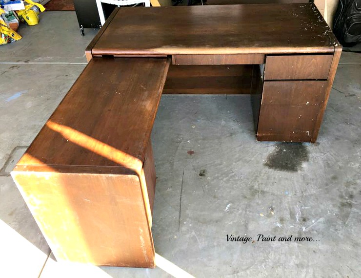 Recycling a Thrifted Desk | Vintage, Paint and more...
