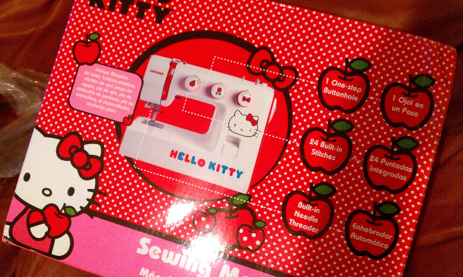 *Creative Haven for paper artist*: Hello Kitty Sewing Machine!