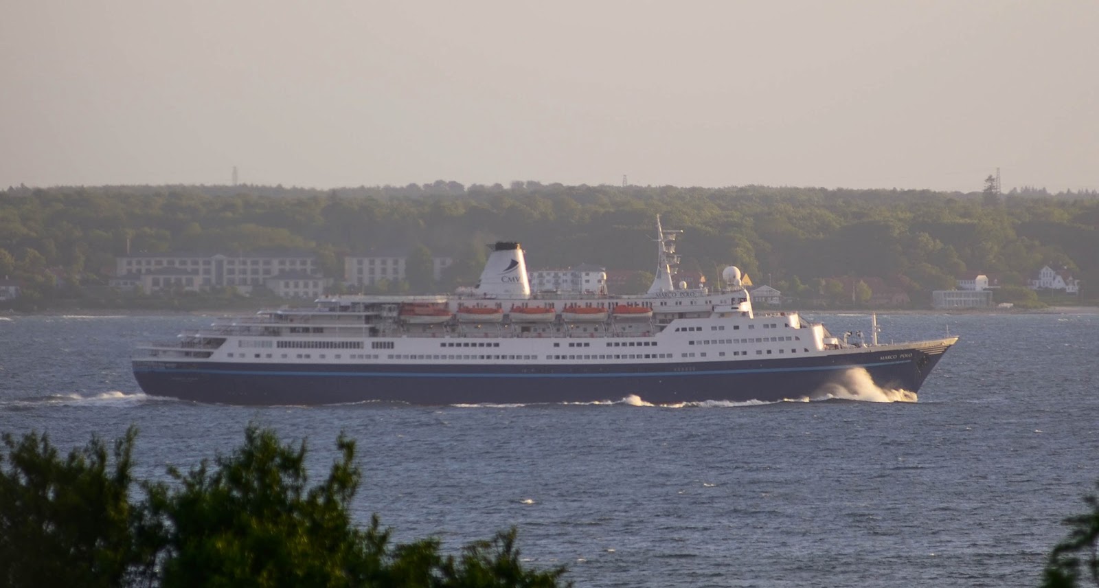 The Things I Enjoy: Two classic small cruise ships in Øresund