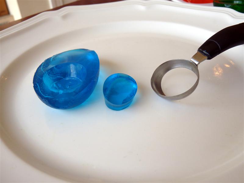 Family Go-Round: Jello Easter Eggs