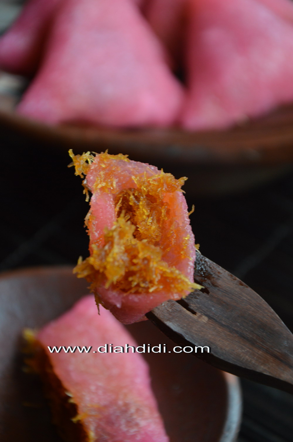 Diah Didi's Kitchen: Kue Tradisional yang Unik dari Daerah Banyumas ...