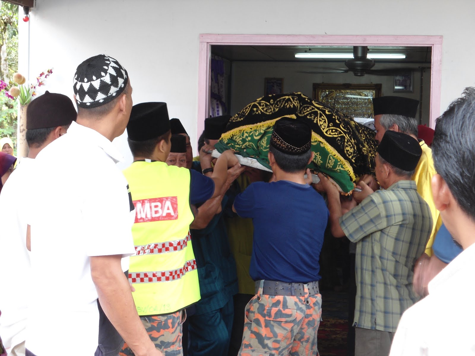 BALAI BOMBA DAN PENYELAMAT LIMBANG: Sumbangan Derma Ikhlas Di Atas ...
