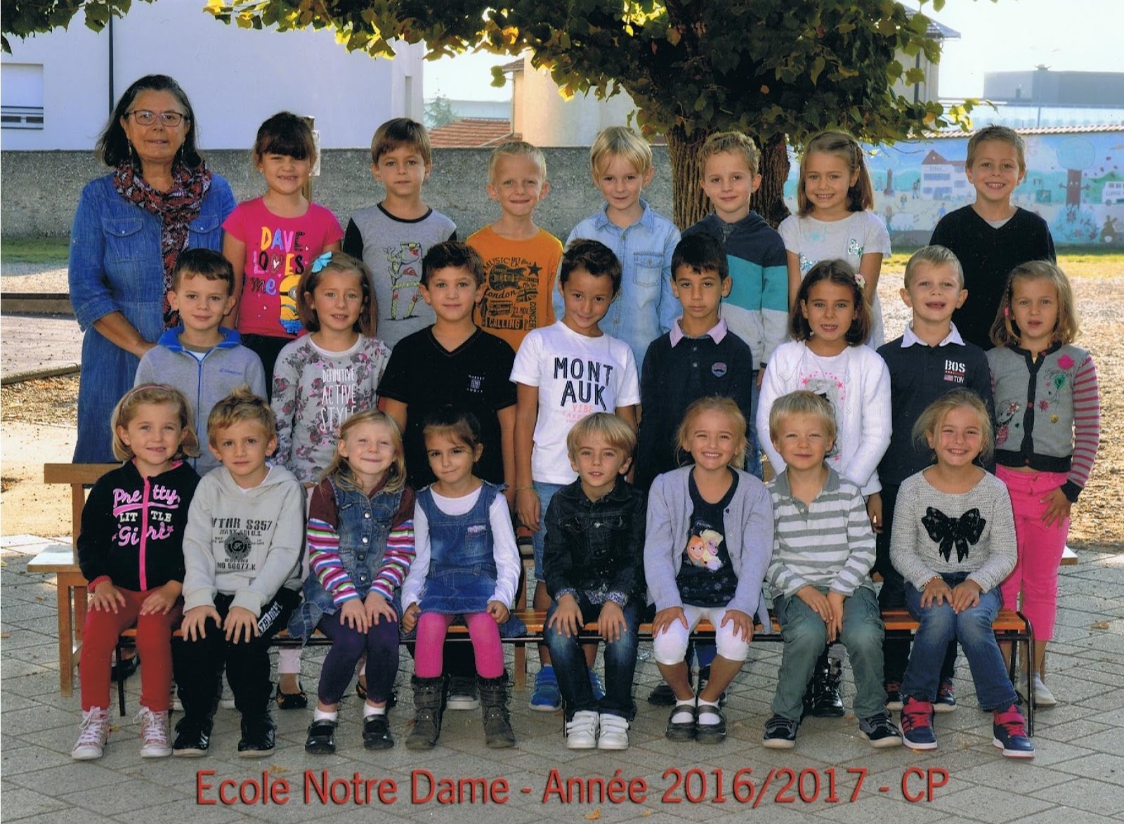 La classe de CP de l'Ecole Notre Dame: Voilà, voilà…….! La classe des CP de l'école Notre Dame ...