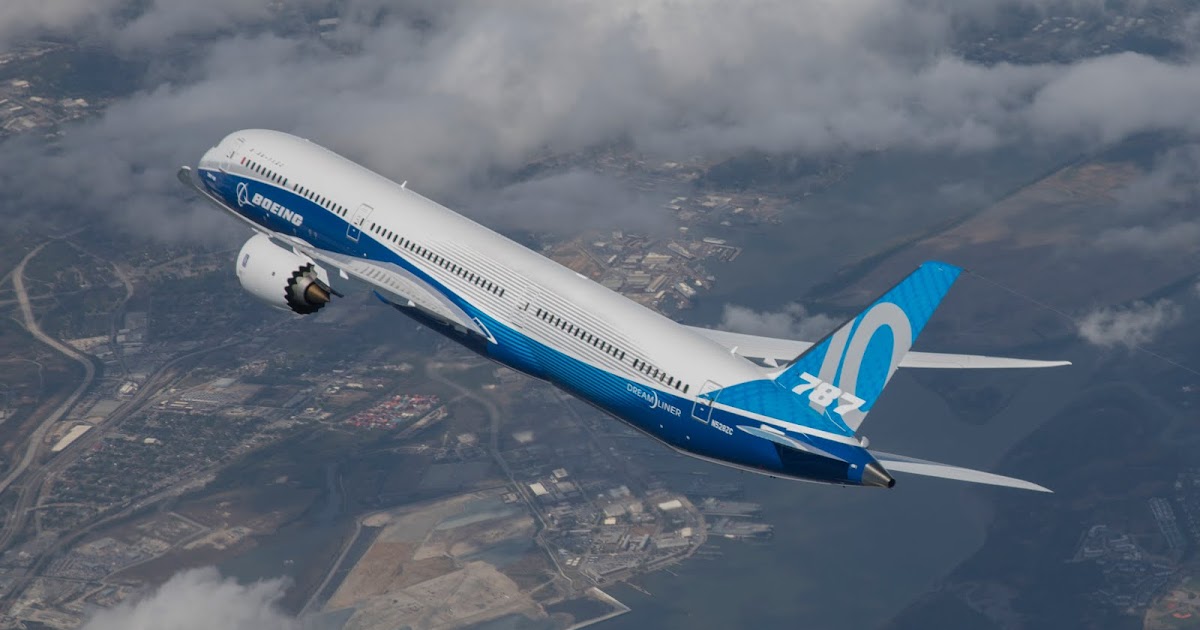 Flyingphotos Magazine News: Boeing 787-10 Dreamliner Completes First Flight