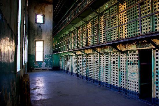 Are You Scared: Haunted Penitentiaries of America