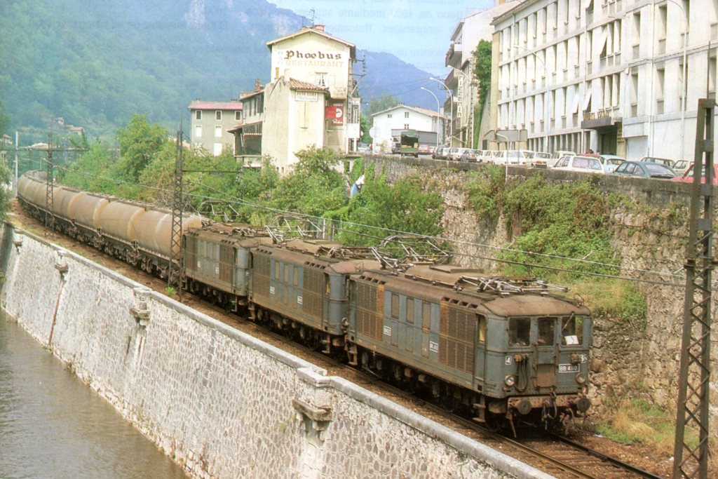 Rails sense fronteres: Sèrie de locomotores elèctriques BB 4100 del SNCF.
