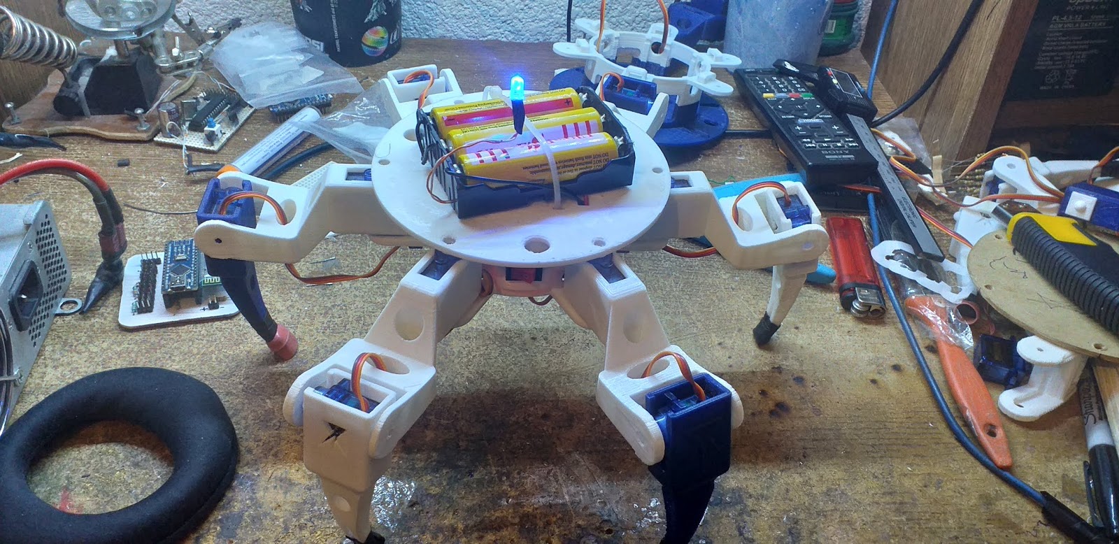 El_Xed_Electronics.: Mini Hexapod impreso en 3D