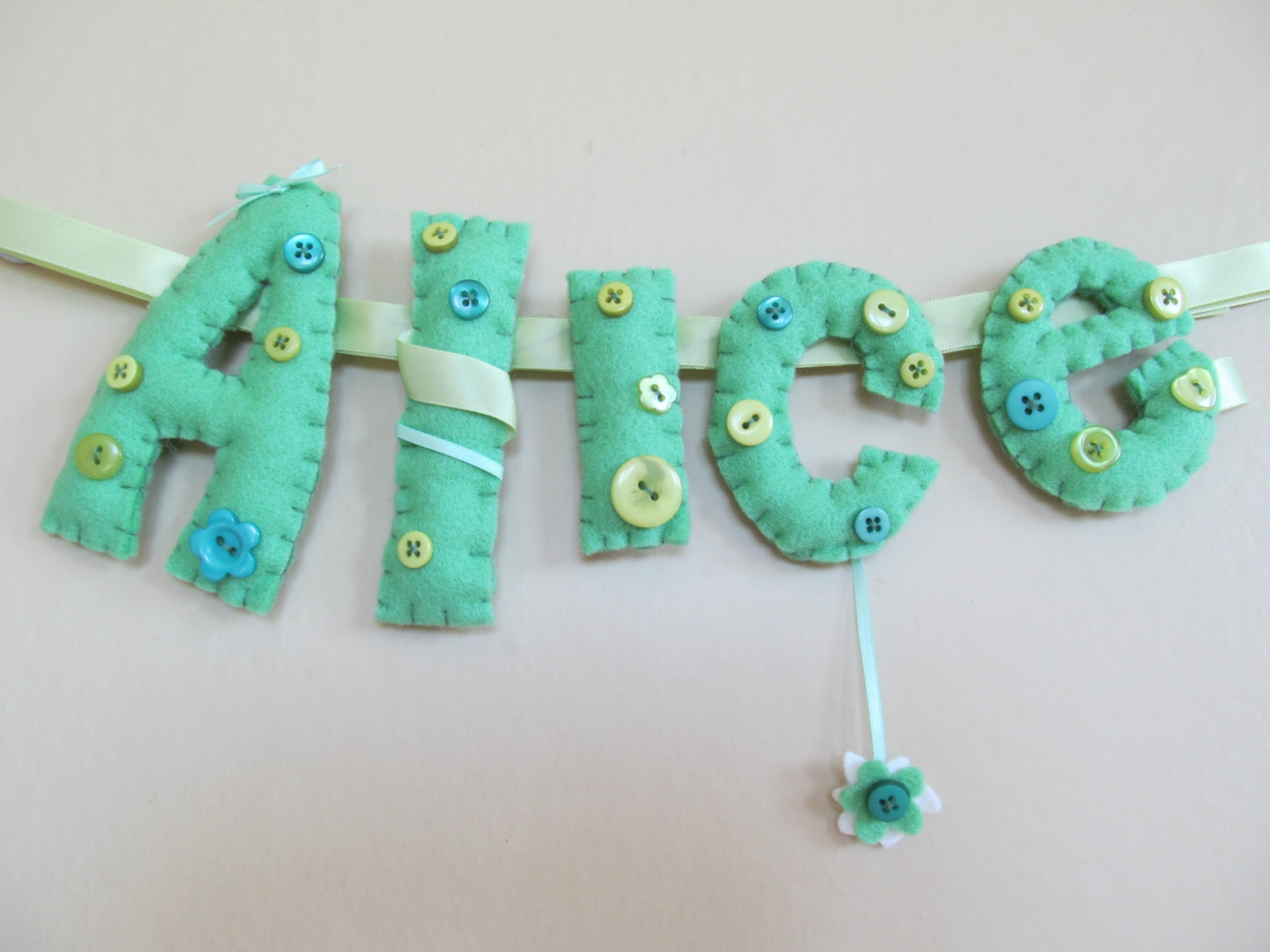 Molde de Letras do Alfabeto para artesanato em Feltro