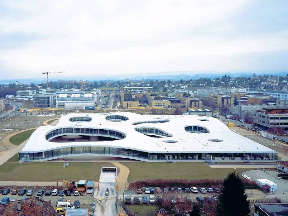 Lifestyle & Architecture: Rolex Learning Center in Lausanne