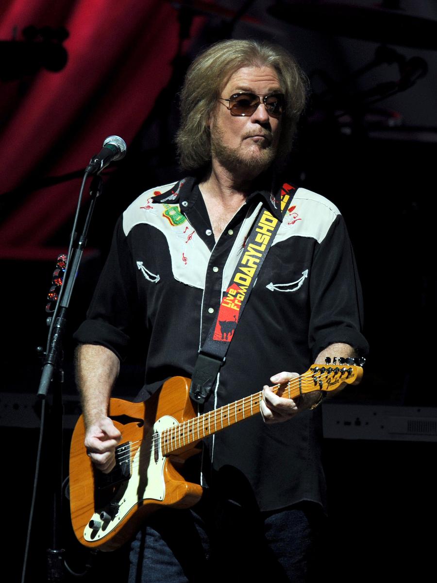 Rock 'n' Roll Truth: Daryl Hall & John Oates and Tears For Fears - 29 ...