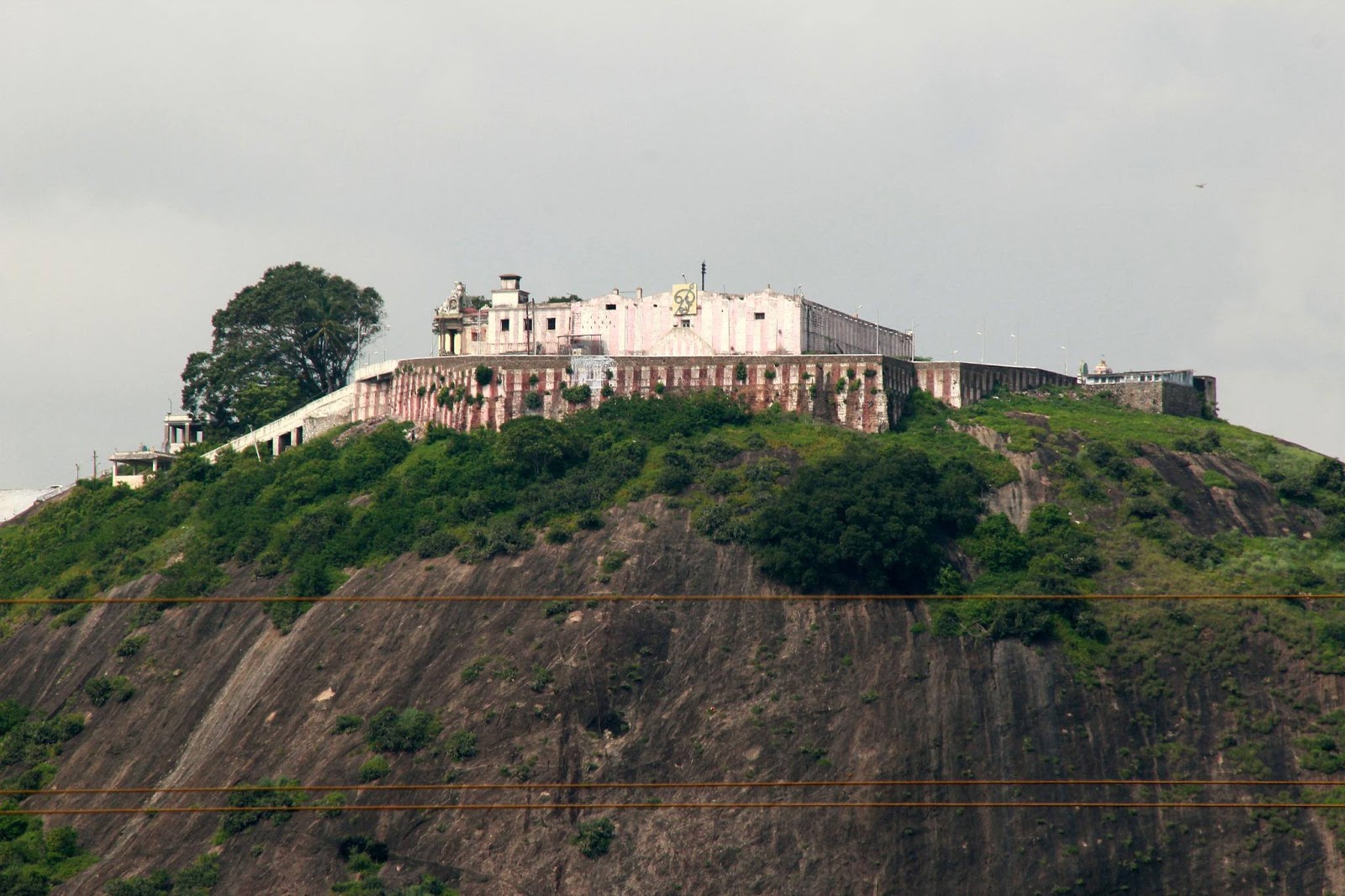 Tamilnadu Tourism: Thirumalai Kumaraswamy Temple, Panpoli – The Temple