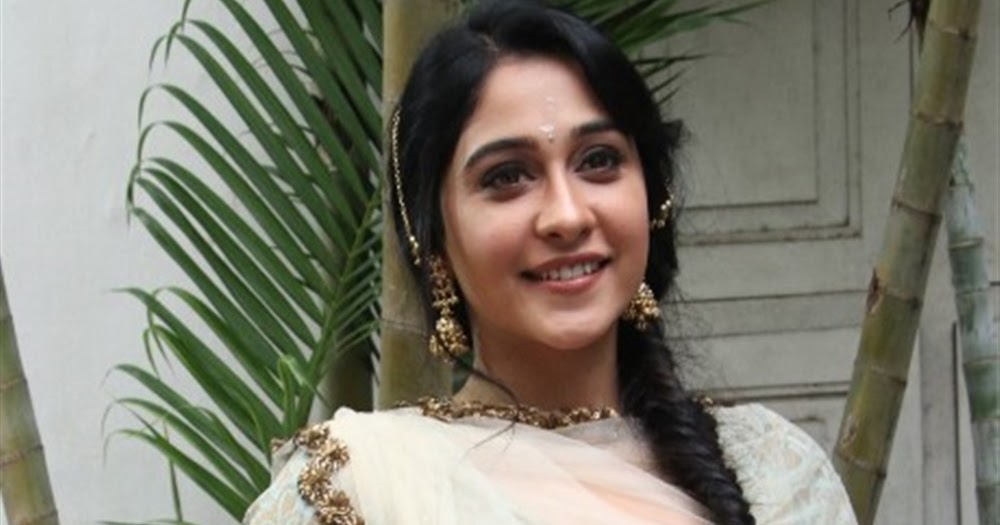 Tamil Actress Regina Cassandra New Photos at Mr Chandramouli Movie ...