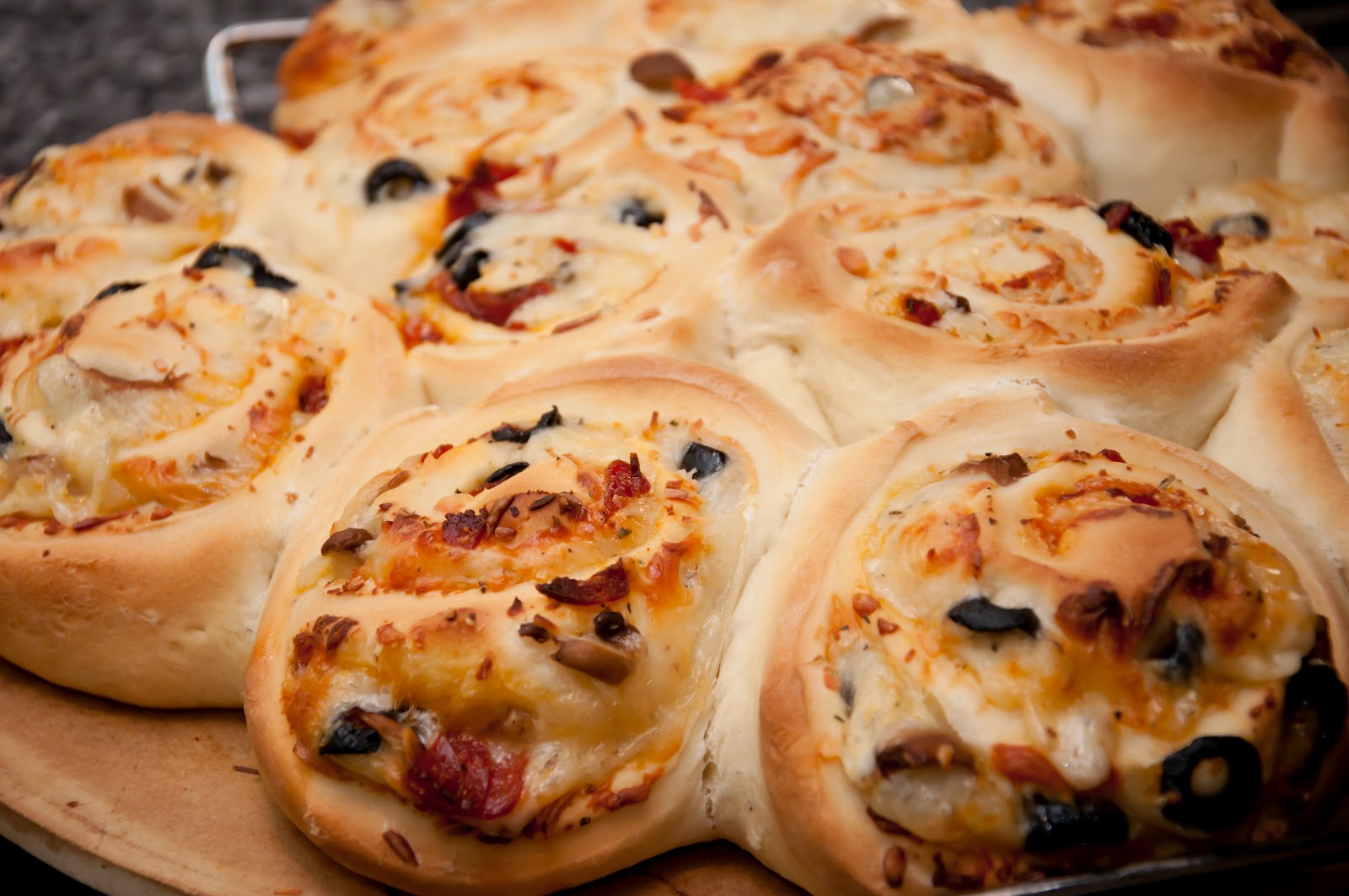 Project Bazaar: Guest Post Recipe: Pizza Rolls