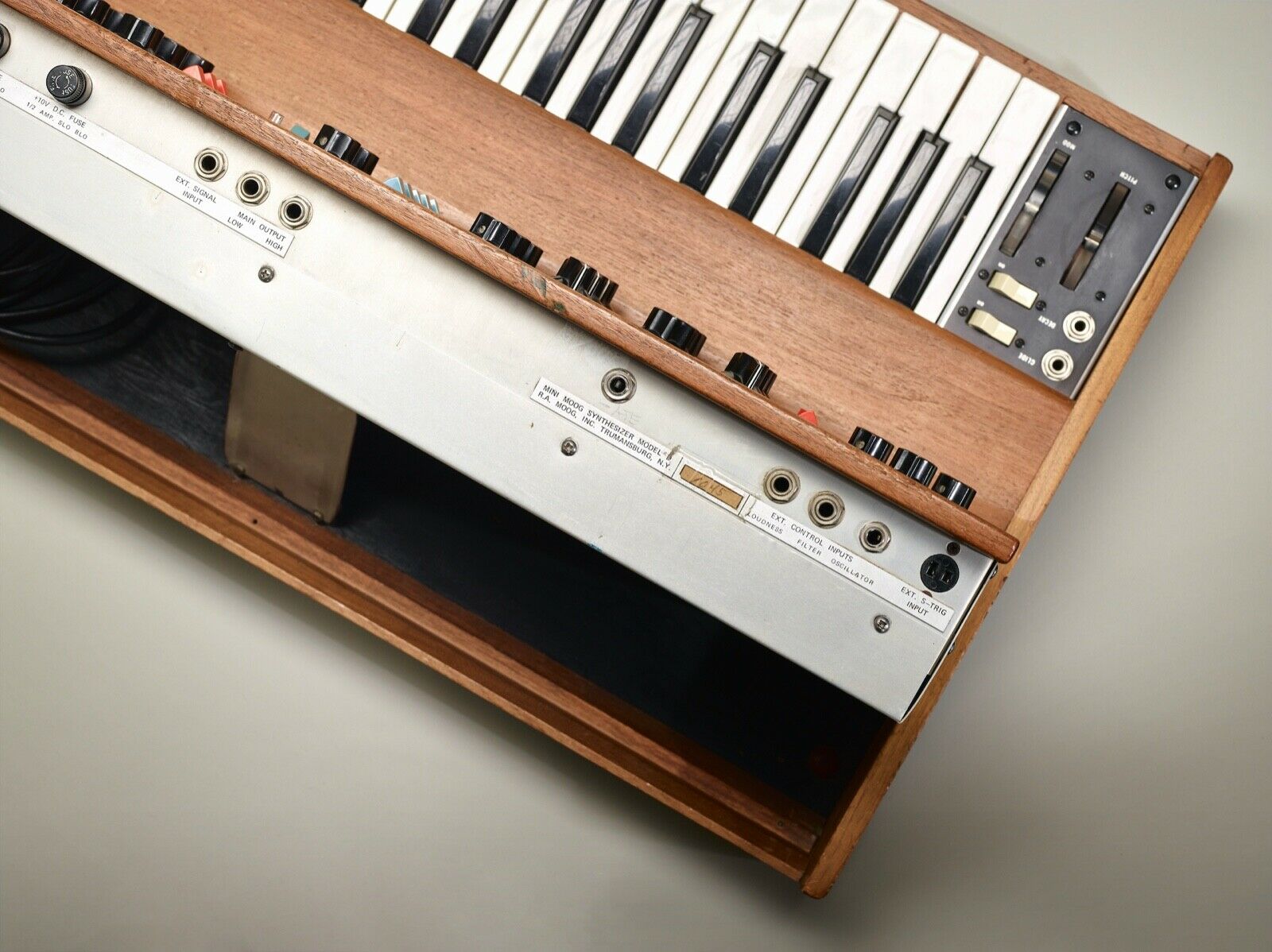 MATRIXSYNTH: R.A. Mini Moog synthesizer Model D extremely rare made in ...