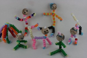 Bella Maria Mom . .: Pipe Cleaners and Pony Beads