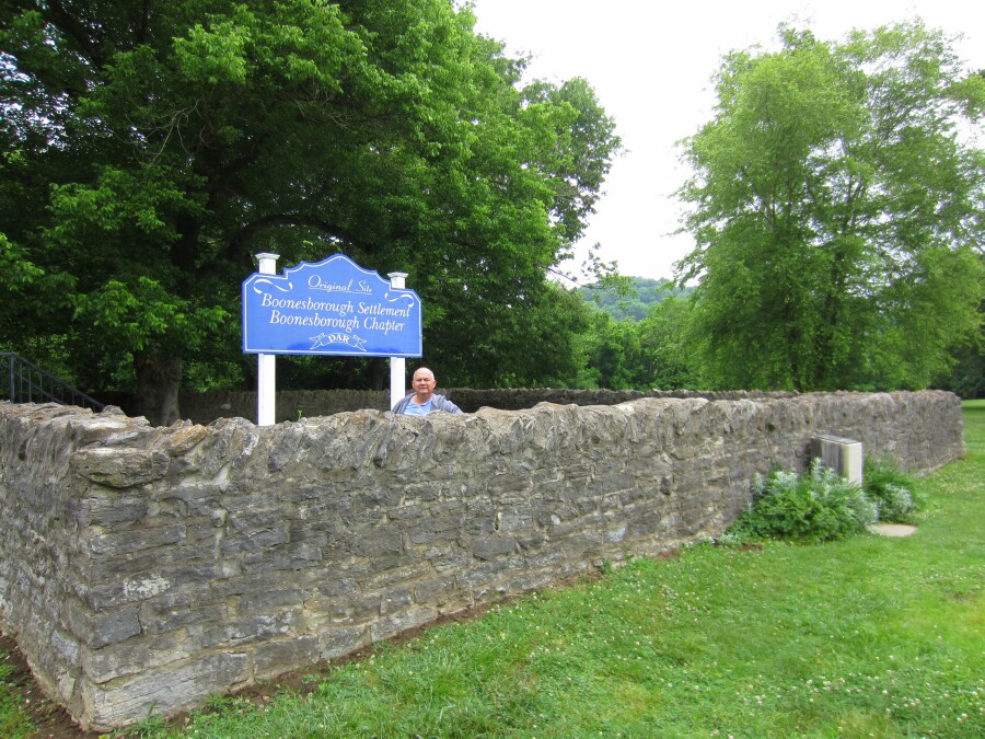 Bird's Yellow House: Fort Boonesborough State Park