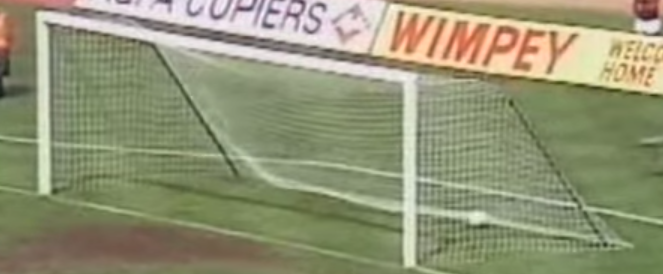 That 1980s Sports Blog: Goal nets, posts, and stanchions of the 1980s