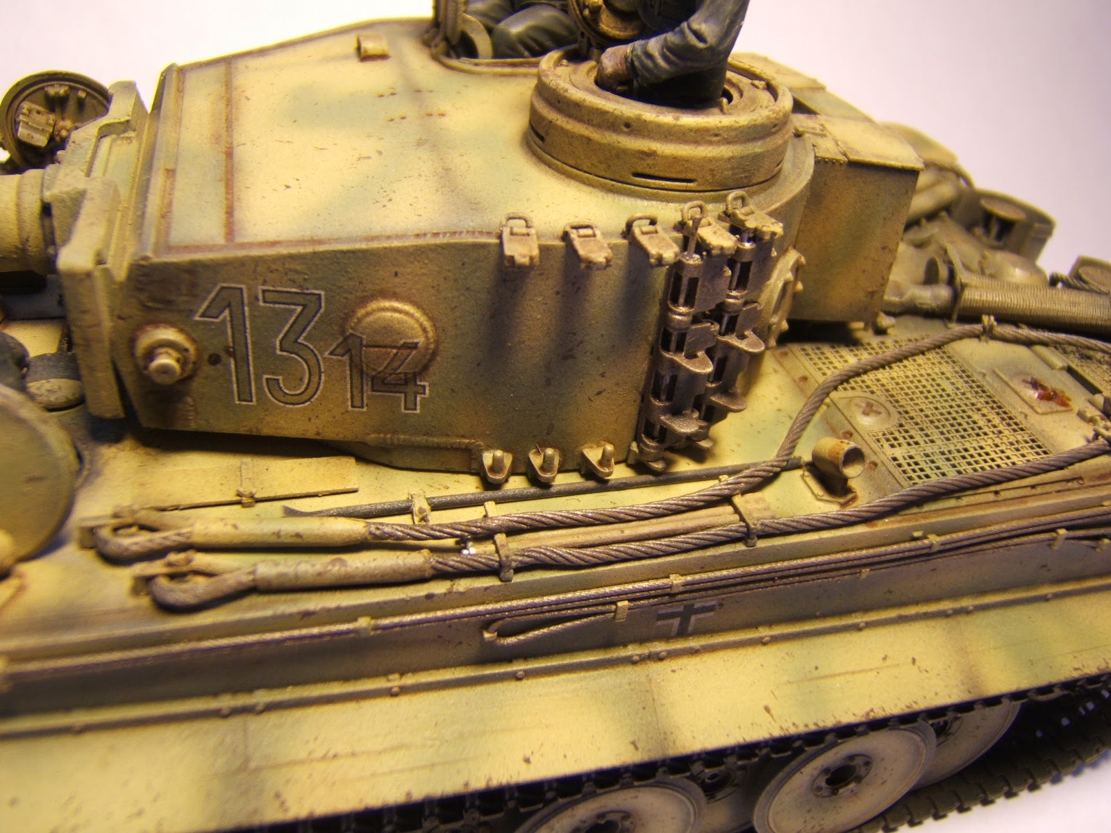 Dave's Tank Workshop : Tiger 1 (mid) - LSSAH - Russia July 1943
