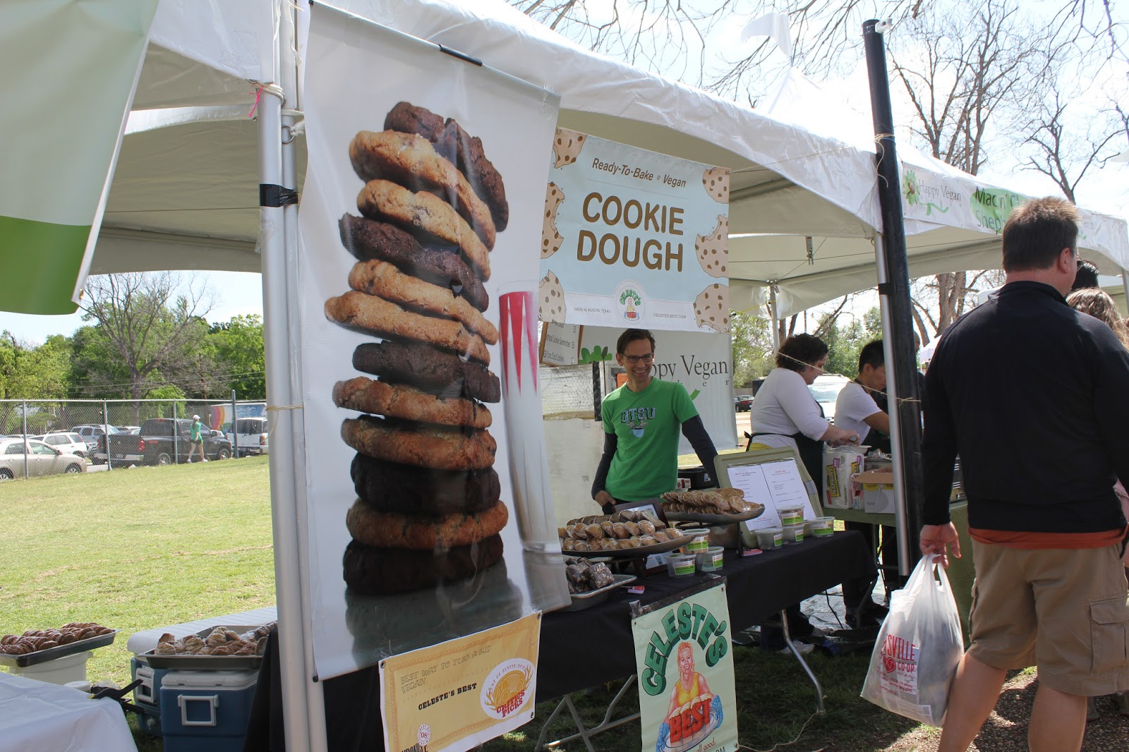 LIVE A LITTLE SUNSHINE: Austin Texas - Texas VegFest and a lot of Great ...