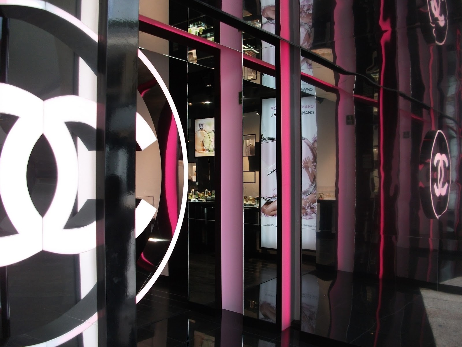 Oh Yisus!: ¡En exclusiva la Pop Up Store Chanel en México!