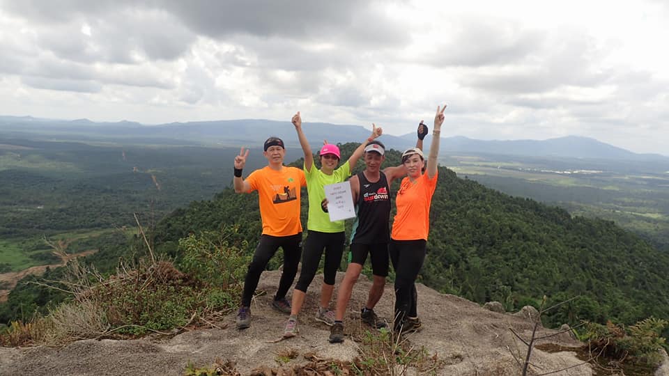 螂迹天涯: 一粒米蟲山 BUKIT BATU BESAR