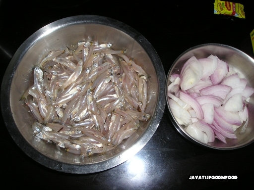 Jayati's Food Journey - Enjoy!!!: kurmure kachki machh (crunchy kachki ...