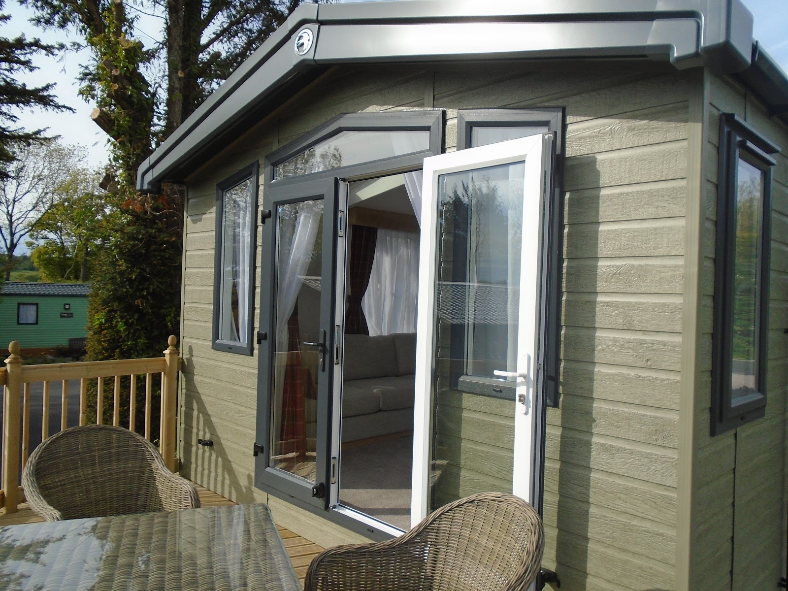 Family Caravan Holidays in Lancashire: Holgates Silverdale Holiday Park