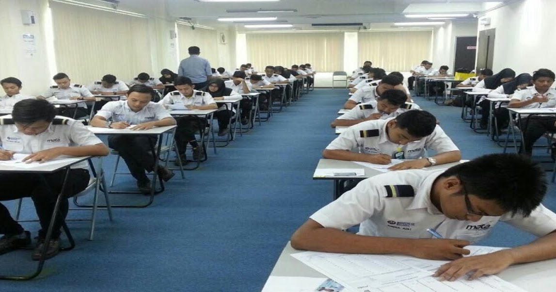 What do you need to know as an aircraft engineering student?