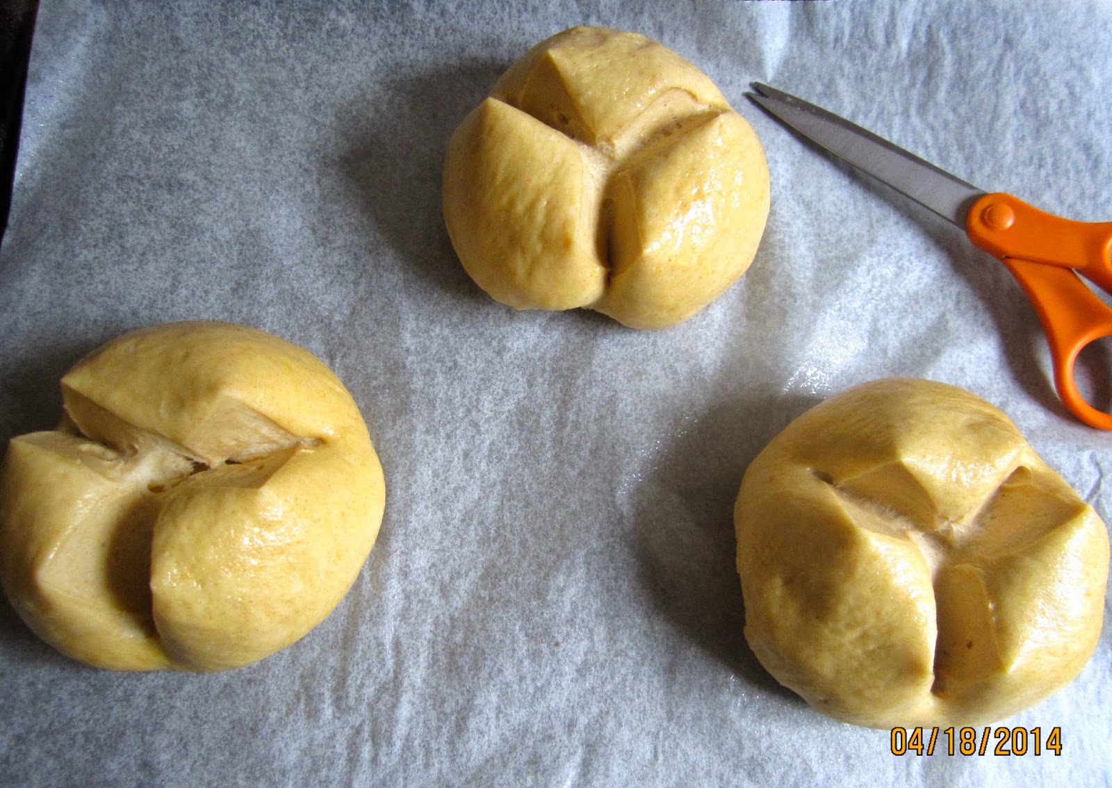 Brot & Bread: OSTER-PINZE - AUSTRIAN EASTER BREAD WITH A BLESSING