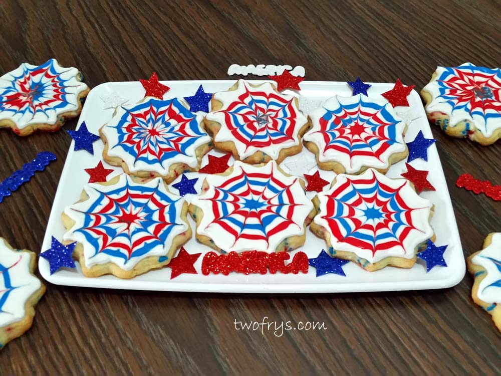 Two Frys: Firework Cookies