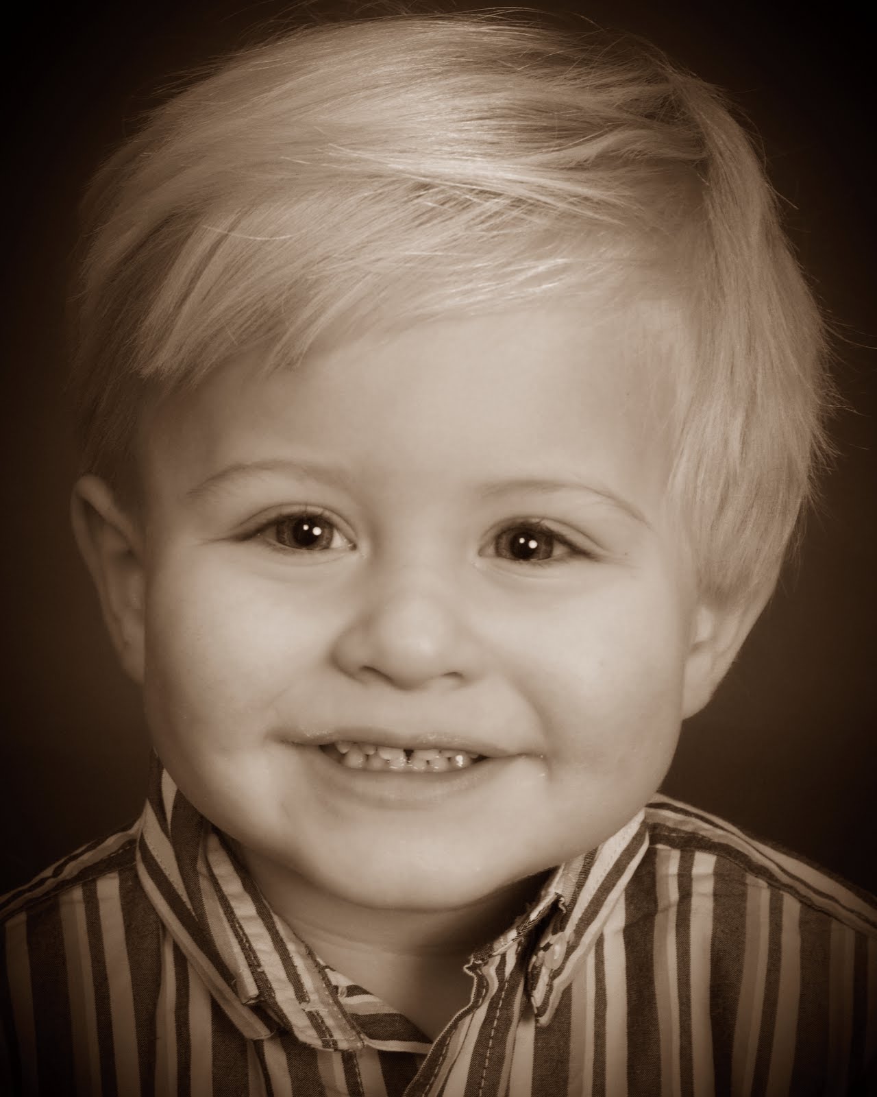The Peelle Family Two Year Old Pics the-peelle-family-two-year-old-pics