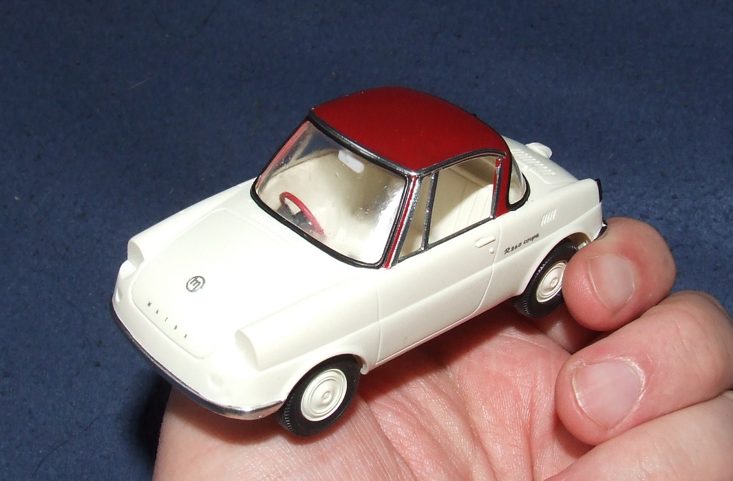 Showa 32: Arii 1/32 1960 Mazda R360 kit - part 5