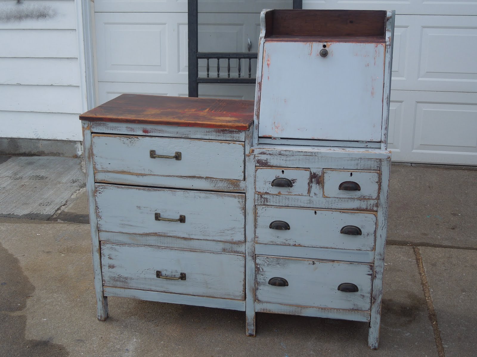 Tattered Lantern: Primitive handmade dresser/entry cabinet (SOLD)