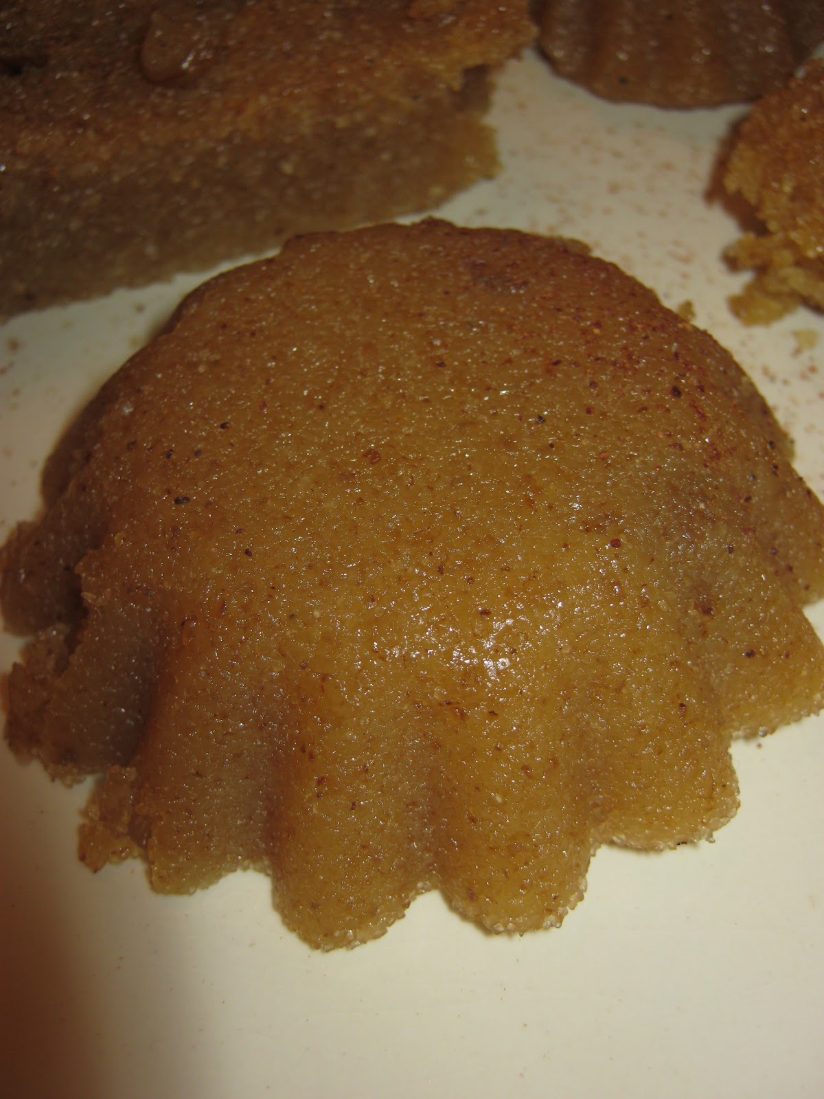 In my Greek kitchen!: Dessert with semolina (Halvas)