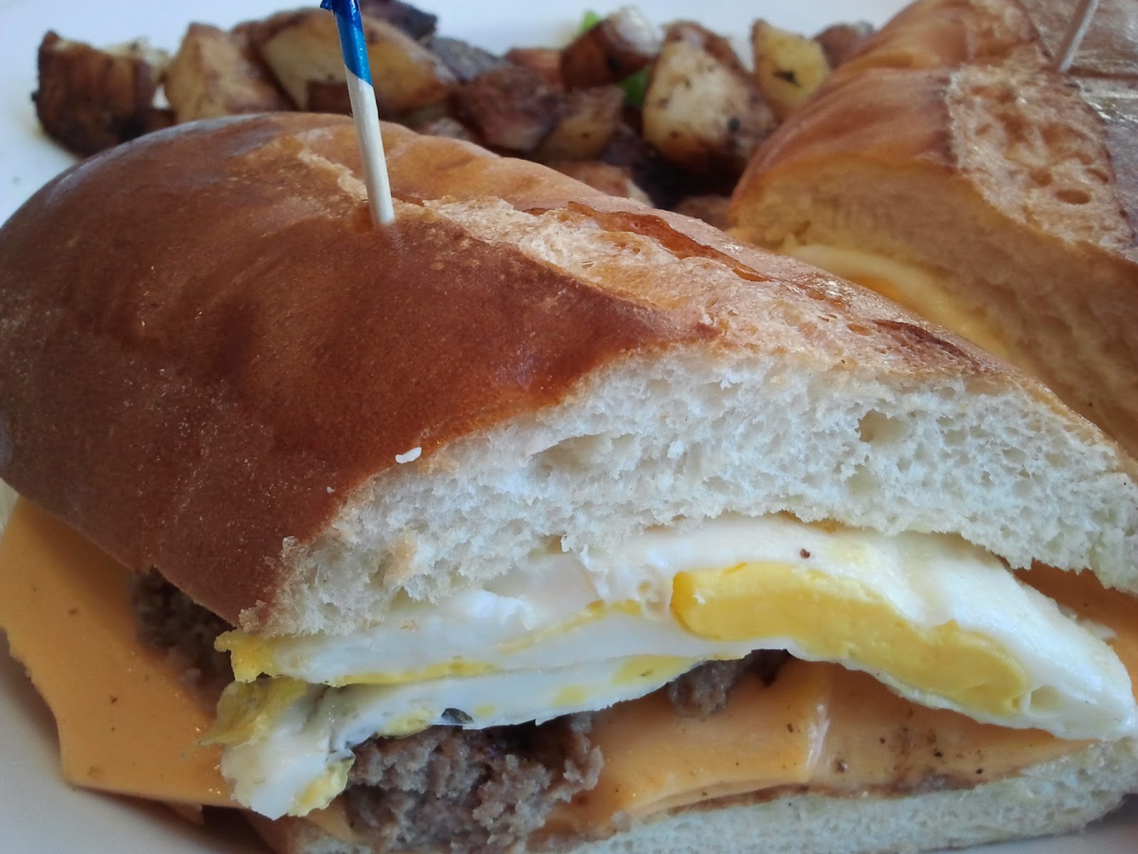 CHEF SAMBRANO: Maui's Ruby's Diner- Fried Egg Sandwich w/ Turkey Sausage