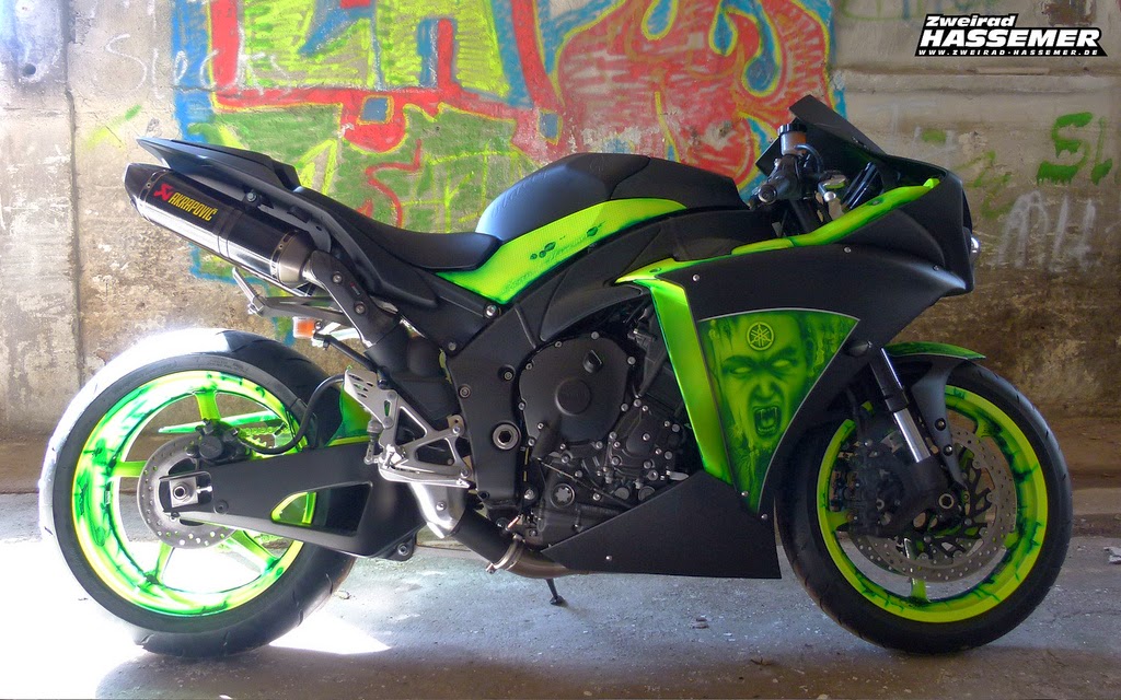 See Best Style: YAMAHA R1 GREEN&BLACK CUSTOM
